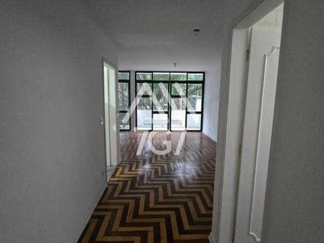 APARTAMENTO PARA VENDA E LOCAÇÃO PRÓXIMO AO CLUBE PINHEIROS