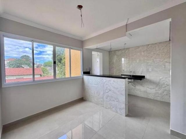 Apartamento para Venda | Elevador | 2 Quartos | Suíte | 50m² | São Joaquim