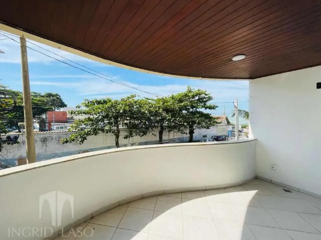 Apartamento para Venda em Macaé/RJ Cavaleiros 3 Quartos
