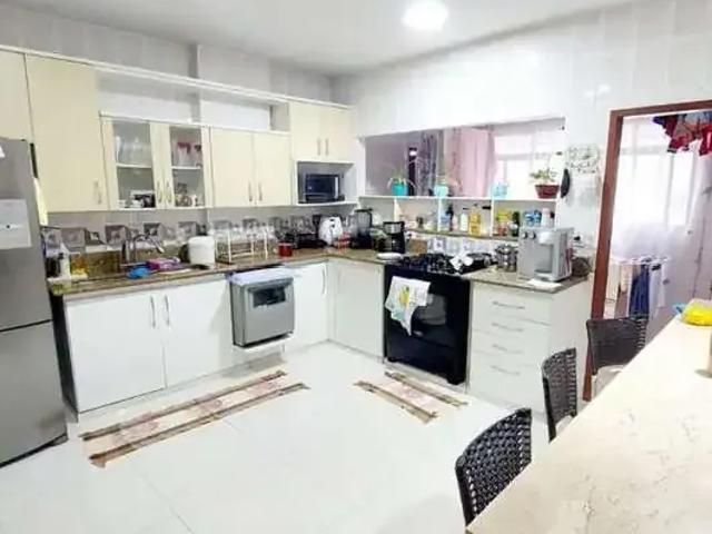 Apartamento para Venda em Macaé/RJ Cavaleiros 3 Quartos