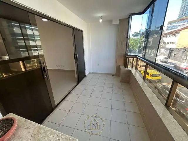 Apartamento para Venda em Macaé/RJ Cavaleiros 3 Quartos