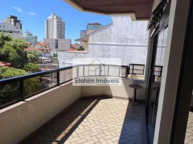 Apartamento para Venda em Macaé/RJ Cajueiros 4 Quartos