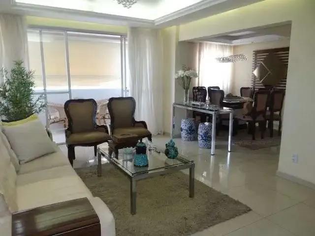 Apartamento para Venda em Maceió/AL Farol 6 Quartos