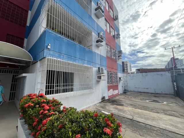 Apartamento para Venda em Maceió/AL Jatiúca 3 Quartos