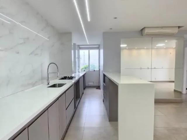 Apartamento para Venda em Manaus/AM Parque 10 de Novembro 3 Quartos