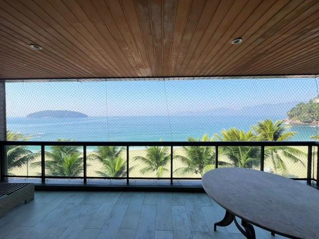 Apartamento para Venda em Mangaratiba/RJ Condomínio Porto Real Resort 4 Quartos