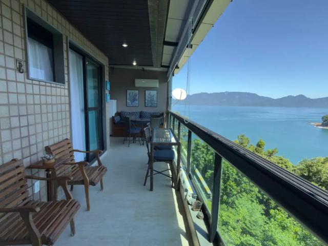 Apartamento para Venda em Mangaratiba/RJ Condomínio Porto Real Resort 2 Quartos