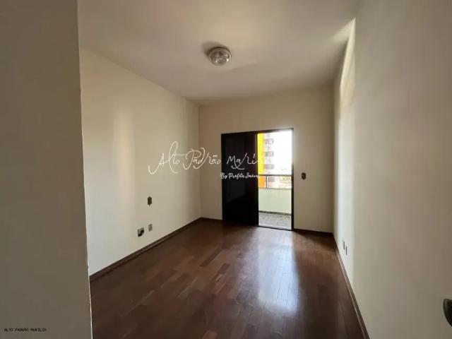 Apartamento para Venda em Marília, Condomínio Edifício Graziela, 3 dormitórios, 1 suíte, 3 banheiros