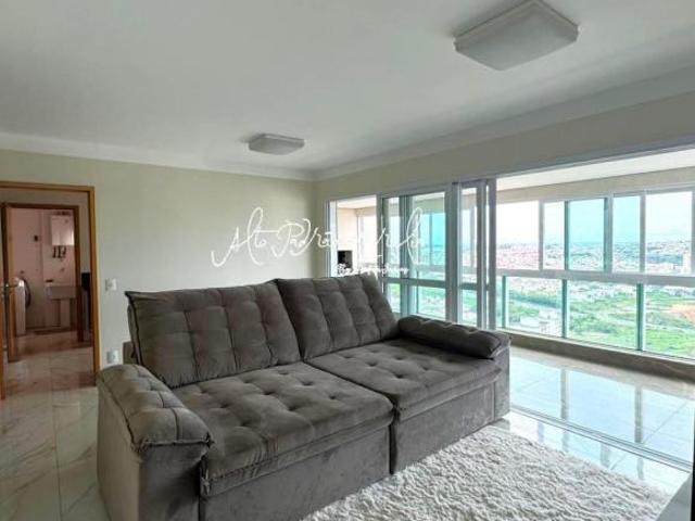 Apartamento para Venda em Marília, Condomínio Edifício Marselha, 3 dormitórios, 3 suítes, 4 banheiro