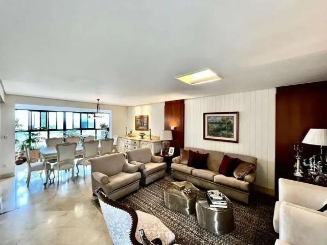 Apartamento para Venda em Marília/SP Boa Vista 4 Quartos