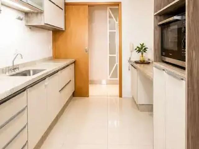 Apartamento para Venda em Maringá/PR Vila Bosque 3 Quartos
