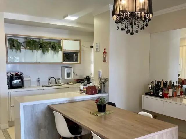 Apartamento para Venda em Maringá/PR Zona 07 3 Quartos