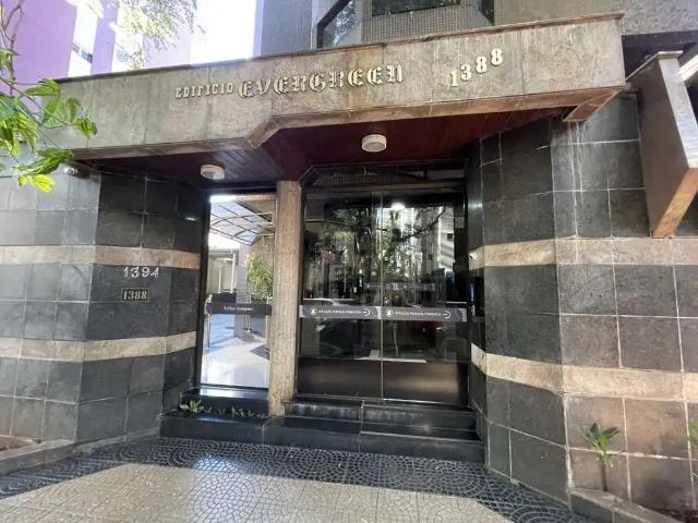 Apartamento para Venda em Maringá/PR Zona 07 3 Quartos