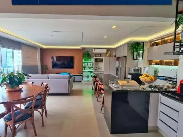 Apartamento para Venda em Maringá/PR Zona 07 4 Quartos