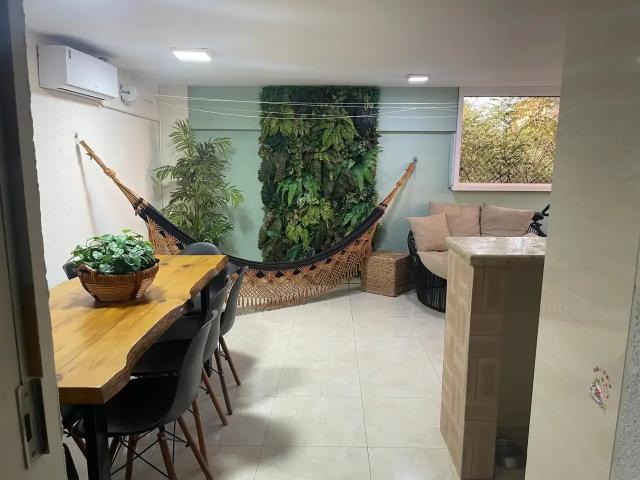 Apartamento para Venda em Maringá/PR Zona 07 4 Quartos
