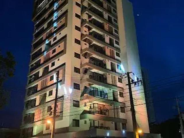 Apartamento para Venda em Maringá/PR Zona 08 3 Quartos