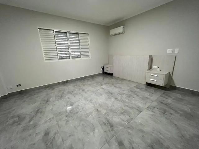Apartamento para Venda em Maringá/PR Zona 01 2 Quartos