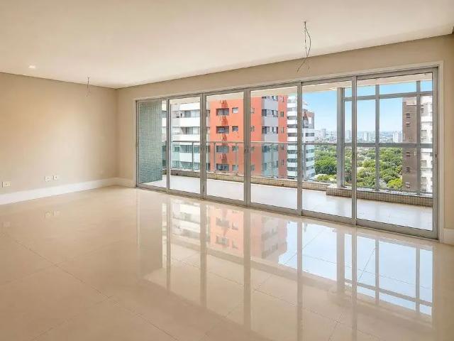 Apartamento para Venda em Maringá/PR Zona 01 3 Quartos