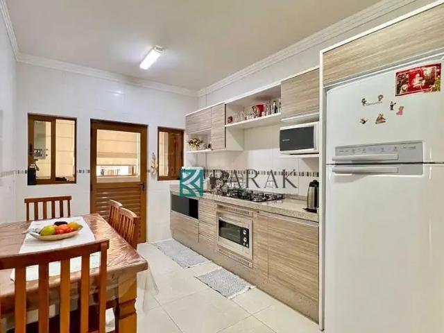 Apartamento para Venda em Maringá/PR Zona 01 3 Quartos