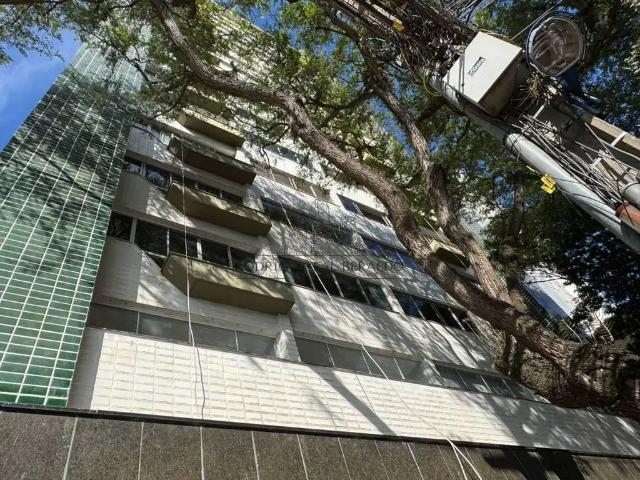 Apartamento para Venda em Maringá/PR Zona 01 3 Quartos