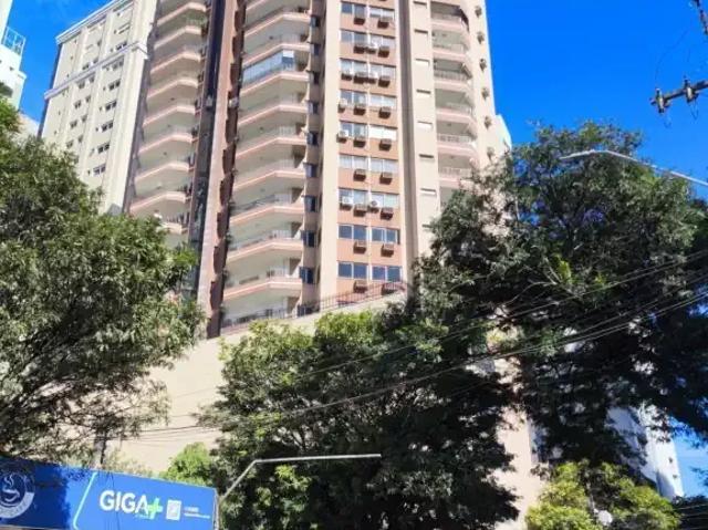 Apartamento para Venda em Maringá/PR Zona 01 3 Quartos