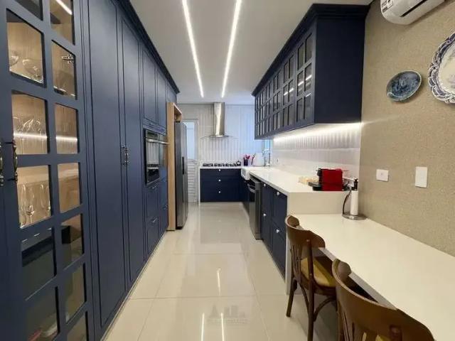 Apartamento para Venda em Maringá/PR Zona 01 4 Quartos