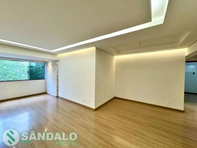 Apartamento para Venda em Maringá/PR Zona 01 5 Quartos