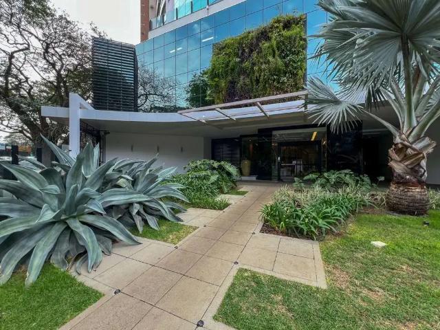 Apartamento para Venda em Maringá/PR Zona 02 4 Quartos