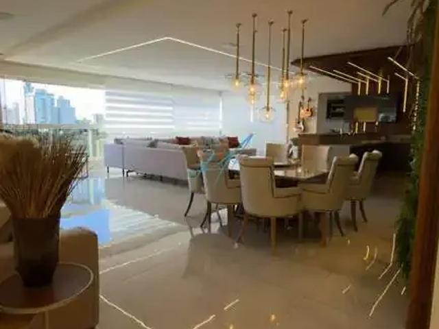 Apartamento para Venda em Maringá/PR Zona 02 4 Quartos