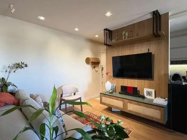 Apartamento para Venda em Maringá/PR Zona 03 2 Quartos