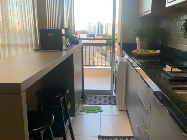 Apartamento para Venda em Maringá/PR Zona 03 2 Quartos