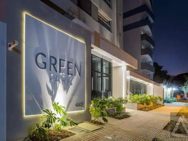 Apartamento para Venda em Maringá/PR Zona 03 2 Quartos