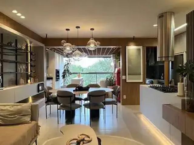 Apartamento para Venda em Maringá/PR Zona 03 3 Quartos