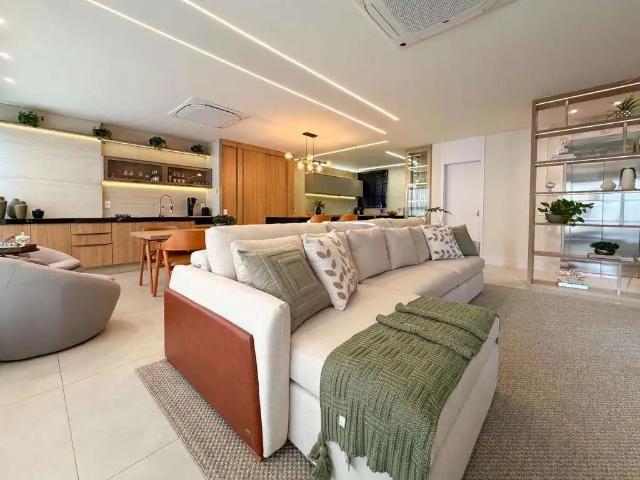 Apartamento para Venda em Maringá/PR Zona 03 3 Quartos