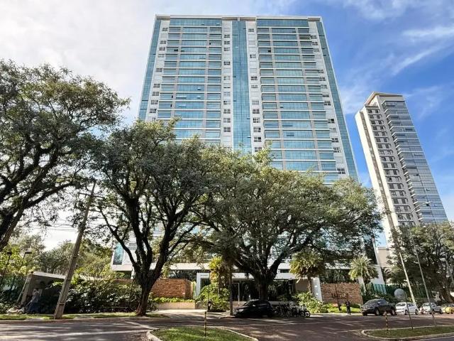 Apartamento para Venda em Maringá/PR Zona 03 3 Quartos