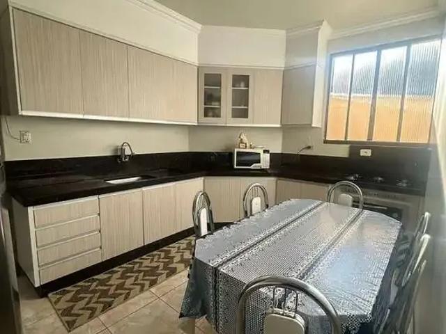 Apartamento para Venda em Maringá/PR Zona 03 3 Quartos