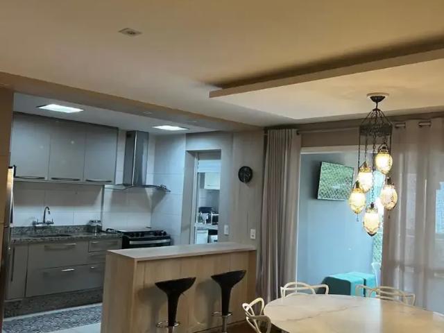 Apartamento para Venda em Maringá/PR Zona 03