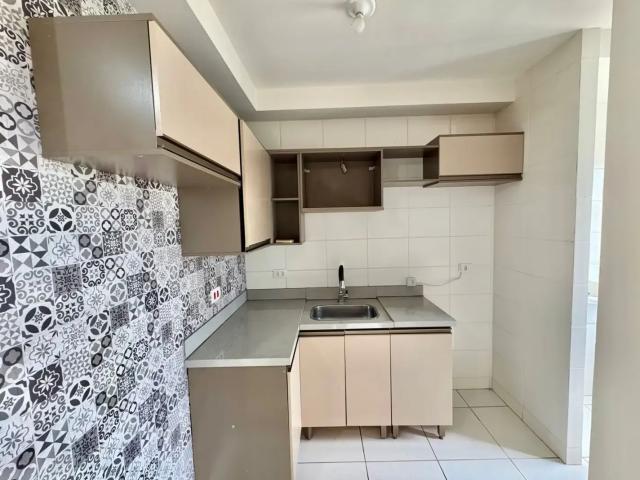 Apartamento para Venda em Maringá/PR Cidade Universitária 3 Quartos