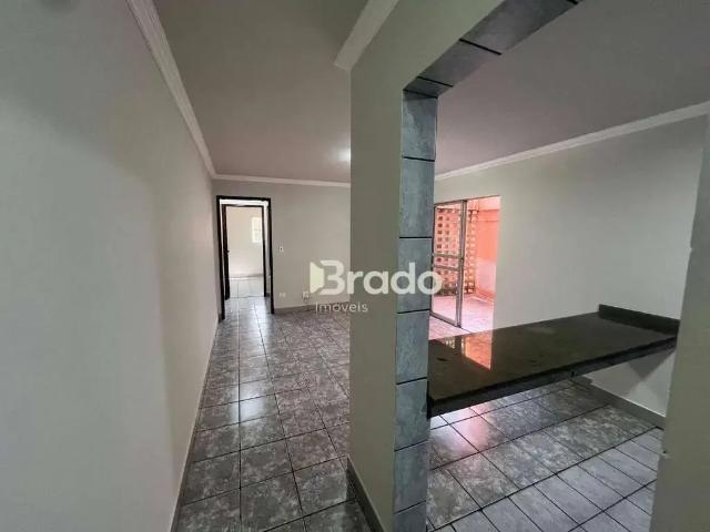 Apartamento para Venda em Maringá/PR Jardim Universitário 1 Quartos
