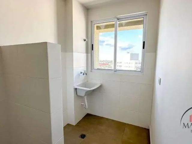 Apartamento para Venda em Maringá/PR Parque Industrial I 2 Quartos
