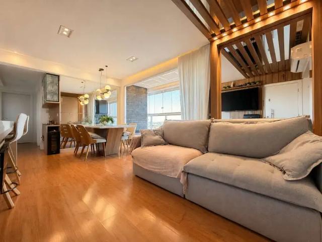 Apartamento para Venda em Maringá/PR Parque Industrial I 3 Quartos