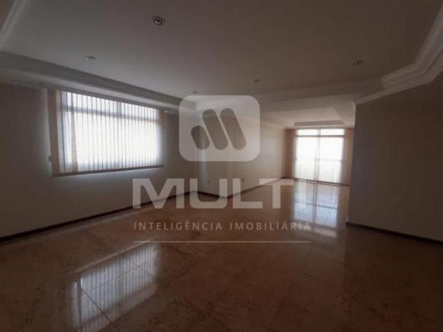 Apartamento para venda em Martins, Uberlândia