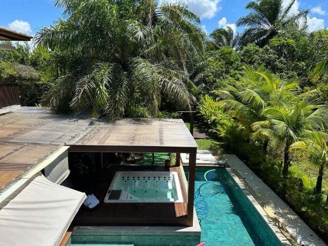 Casa / Sobrado em Condomínio para Venda em Mata de São João/BA Praia do Forte 5 Quartos