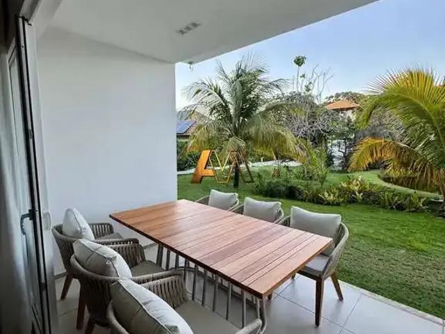 Apartamento para Venda em Mata de São João/BA Praia do Forte 3 Quartos