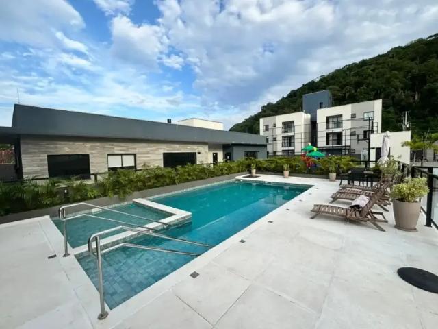 Apartamento para Venda em Matinhos/PR Caiobá 2 Quartos