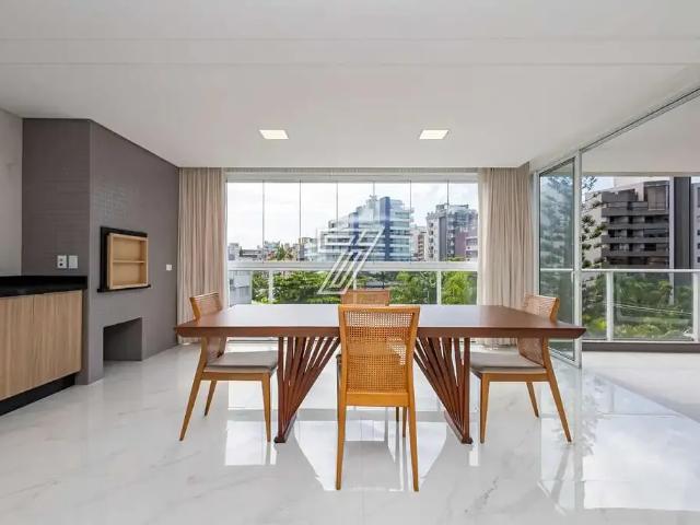 Apartamento para Venda em Matinhos/PR Caiobá 3 Quartos