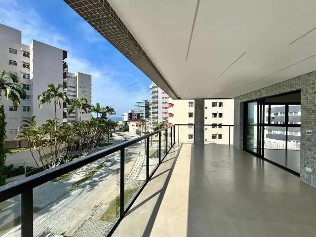 Apartamento para Venda em Matinhos/PR Caiobá 3 Quartos