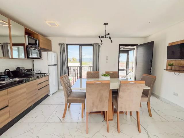Apartamento para Venda em Matinhos/PR Caiobá 3 Quartos