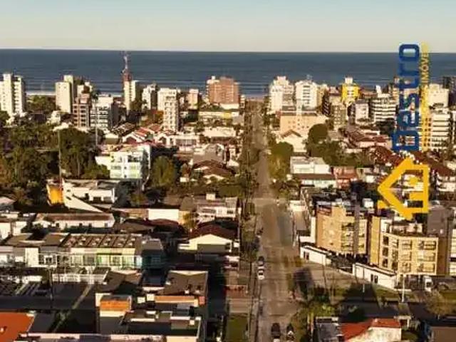Apartamento para Venda em Matinhos/PR Caiobá 3 Quartos