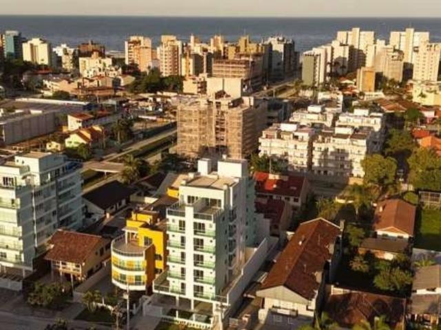 Apartamento para Venda em Matinhos/PR Caiobá 3 Quartos